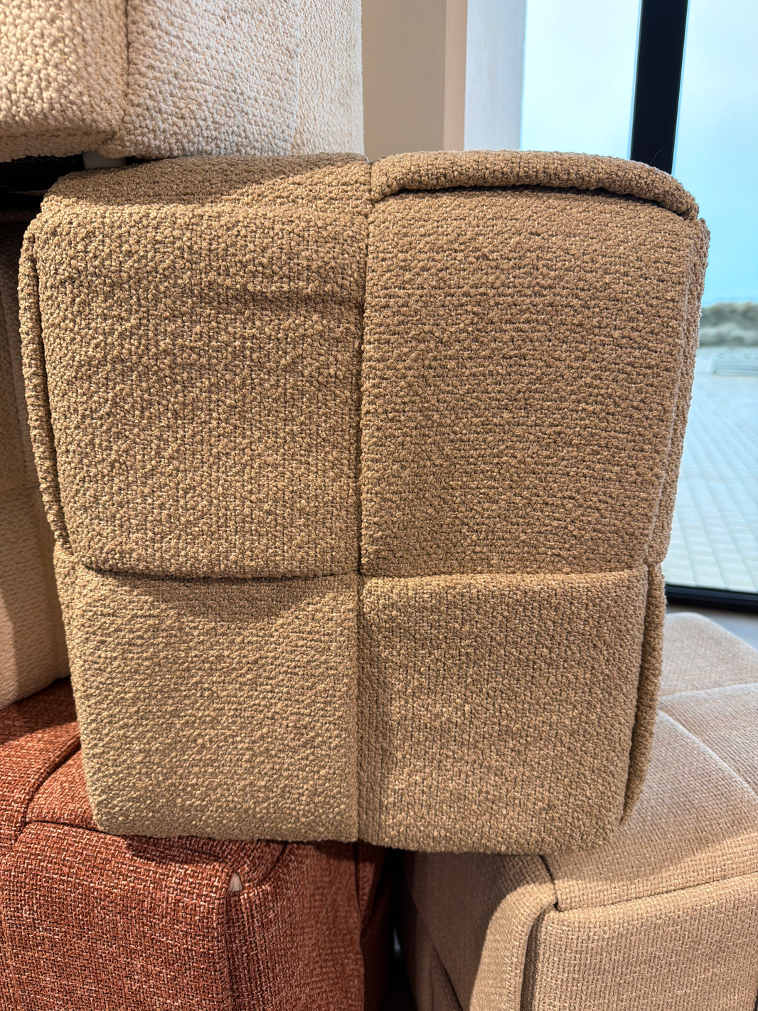 Autumn-Winter 2025 – Maison Leonie